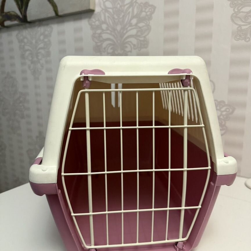 Переноска для кошек пластиковая, Италия