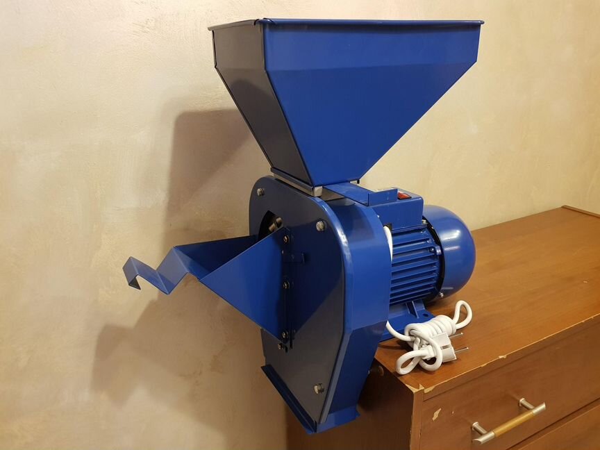 Зернодробилка Зубр 2С