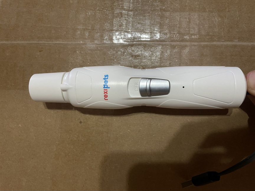 Электрическая пилка для ногтей собак и кошек