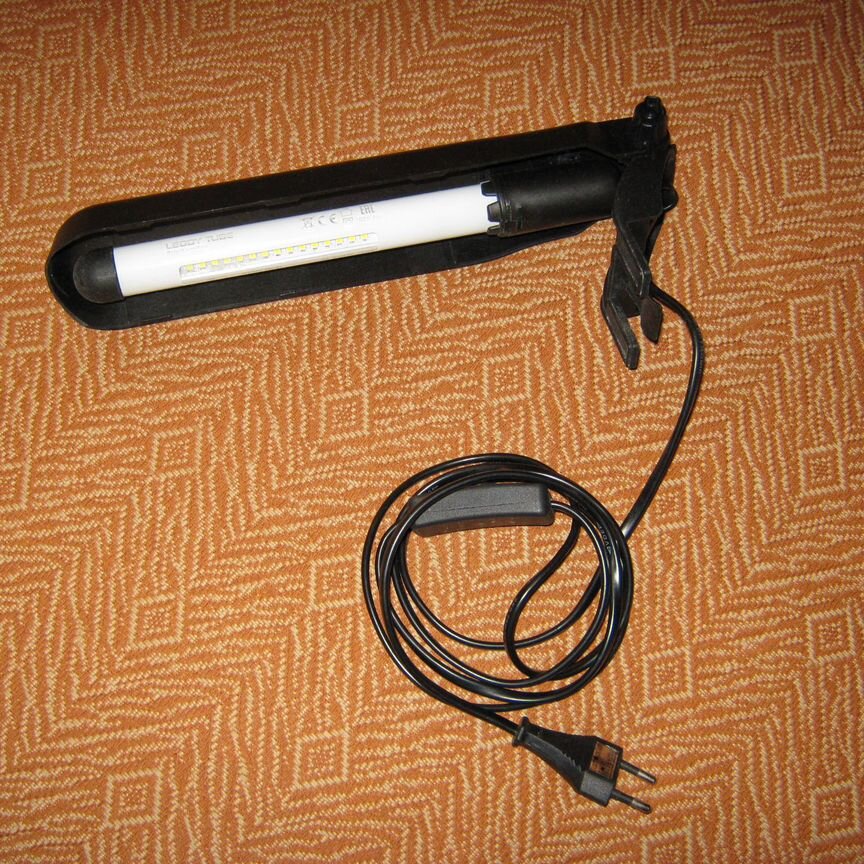 Светильник для аквариума Aquael Leddy Tube