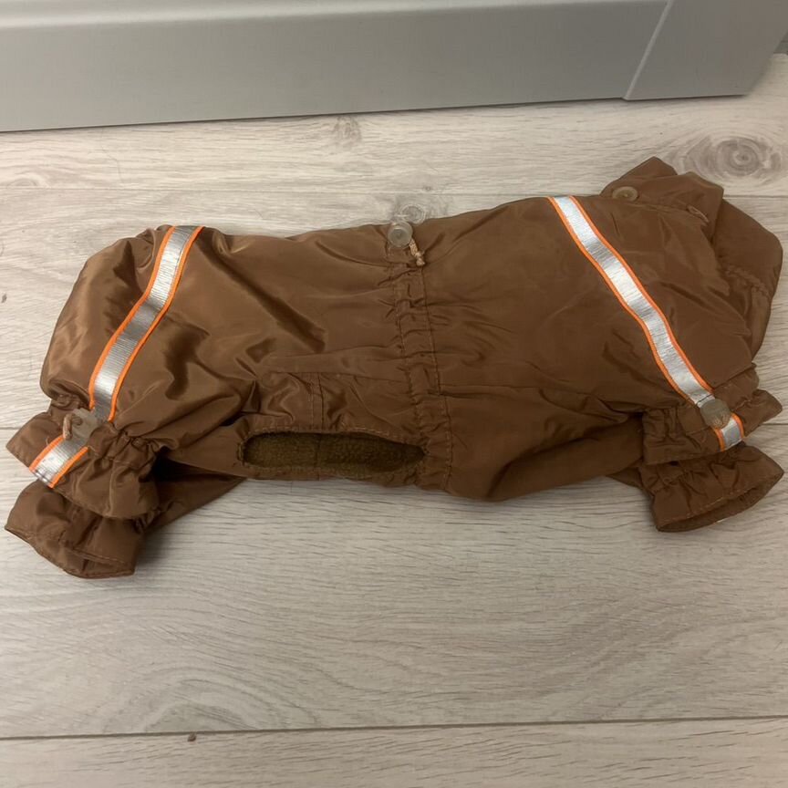 Зимний комбинезон для маленькой собаки