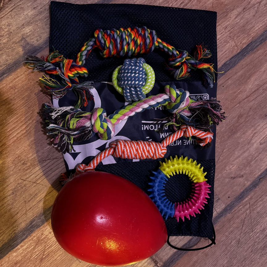 Игрушки для маленьких собак