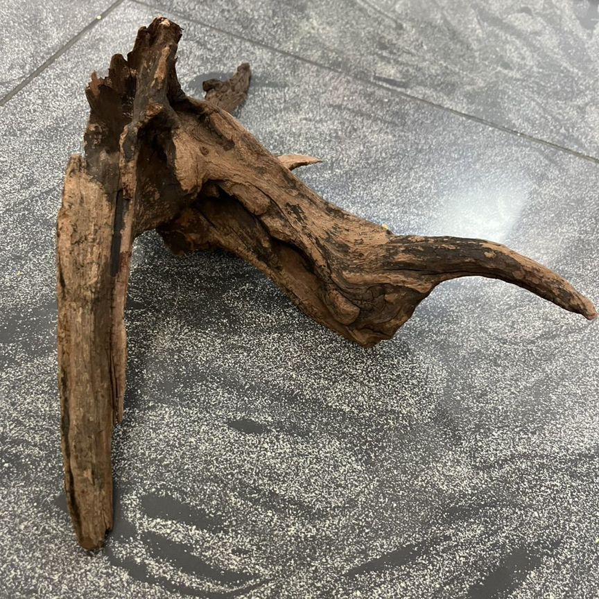 Натуральная коряга для аквариума