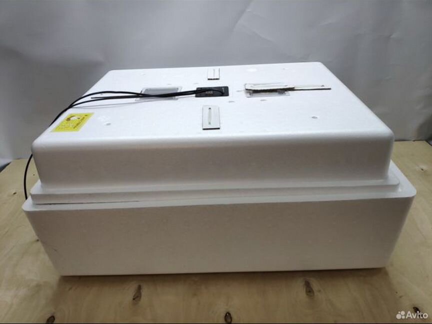 Инкубатор для яиц автоматический