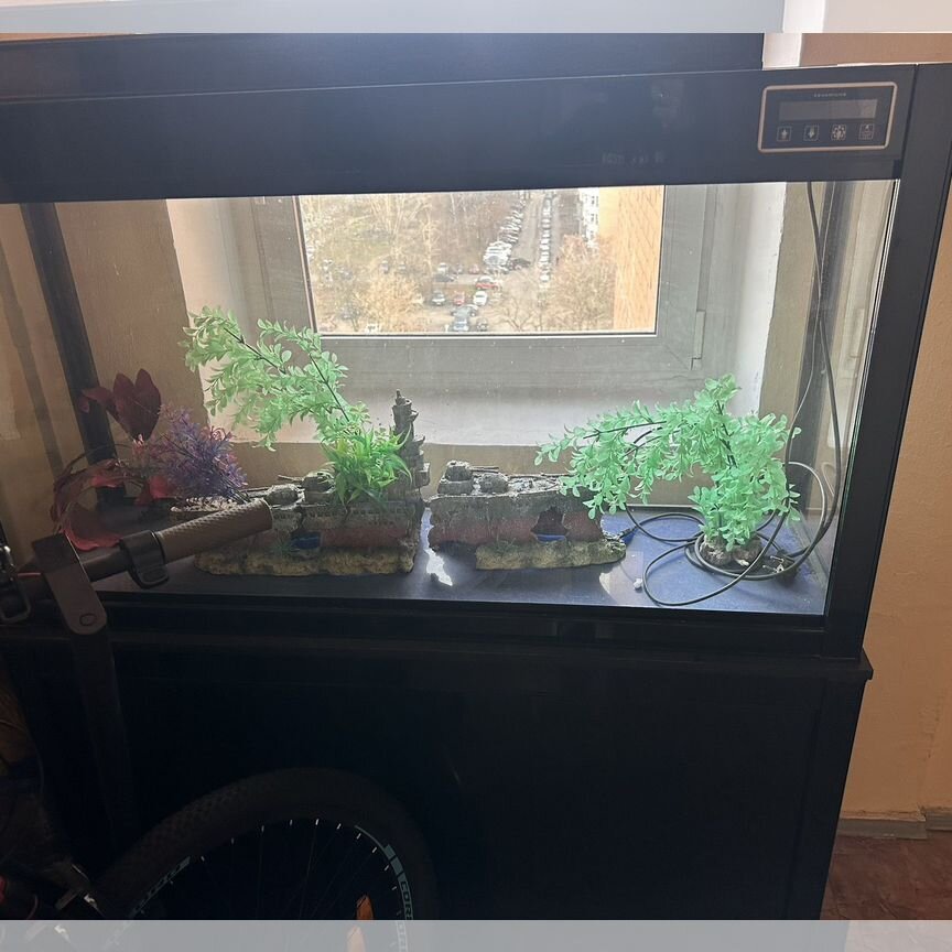 Аквариум с тумбой