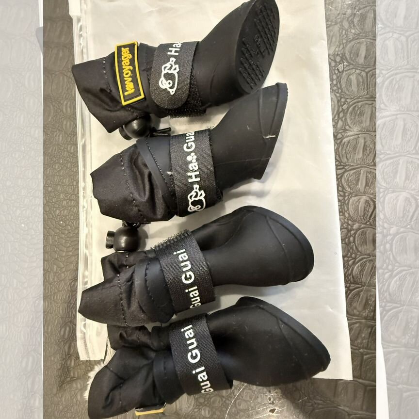 Непромокаемые утепленные сапожки для собак М