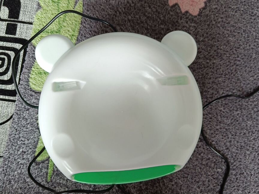 Питьевой фонтанчик для кошек