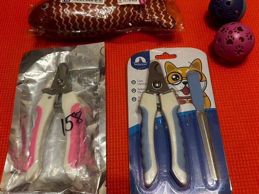 Пакет новых товаров для животных