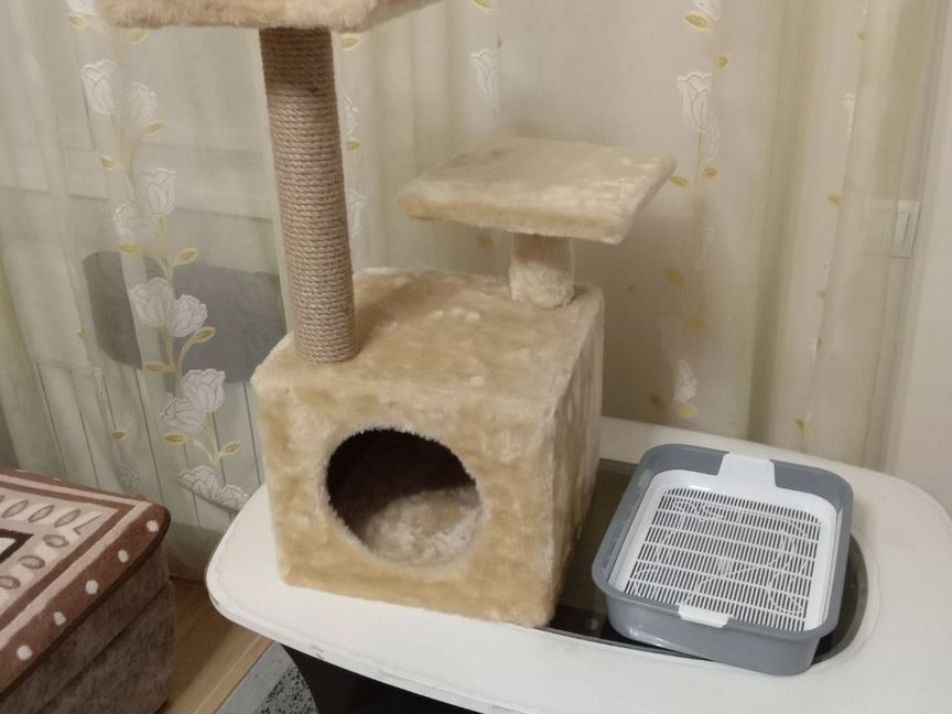 Домик для кошки с когтеточкой