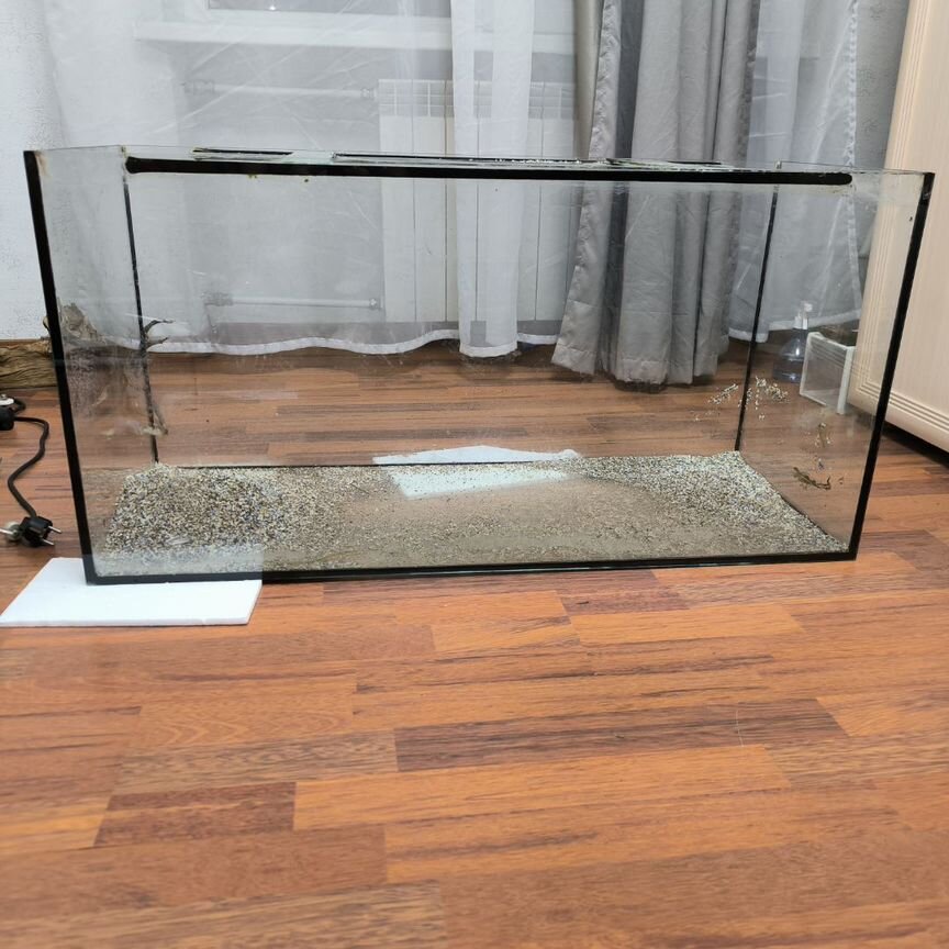 Аквариум на 200 литров