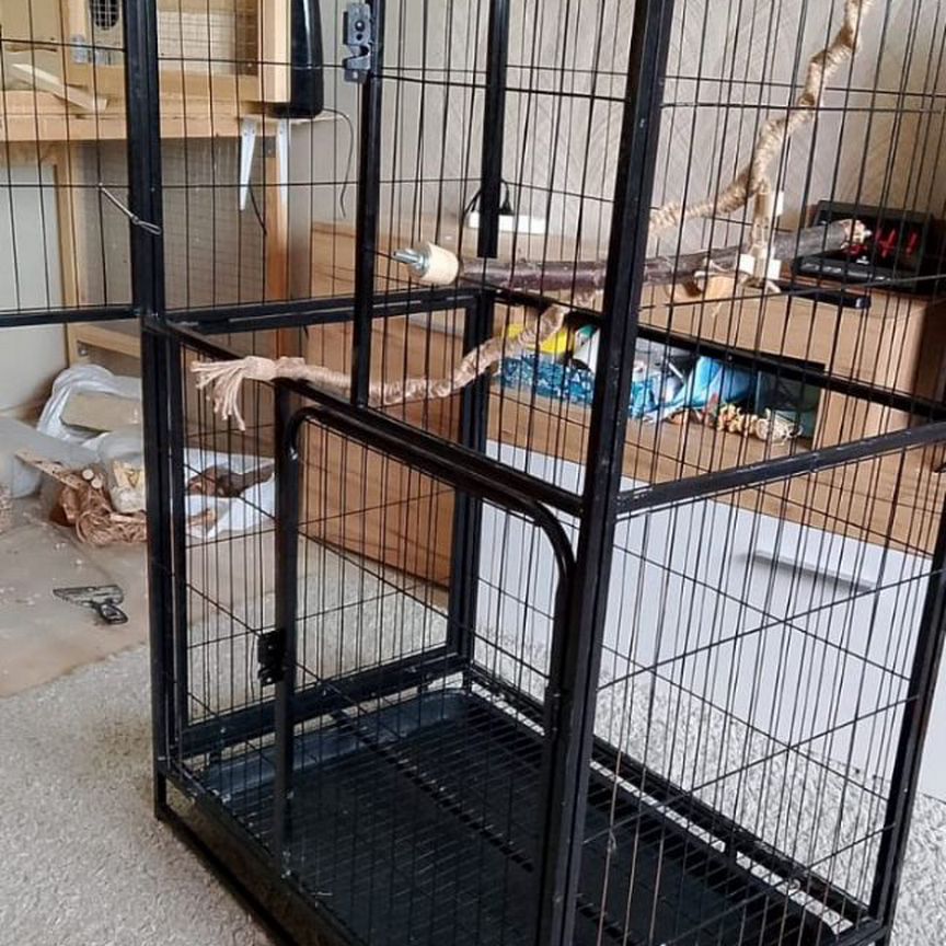 Клетка большая