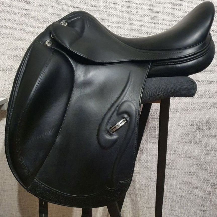 Выездковое седло prestige veredus K