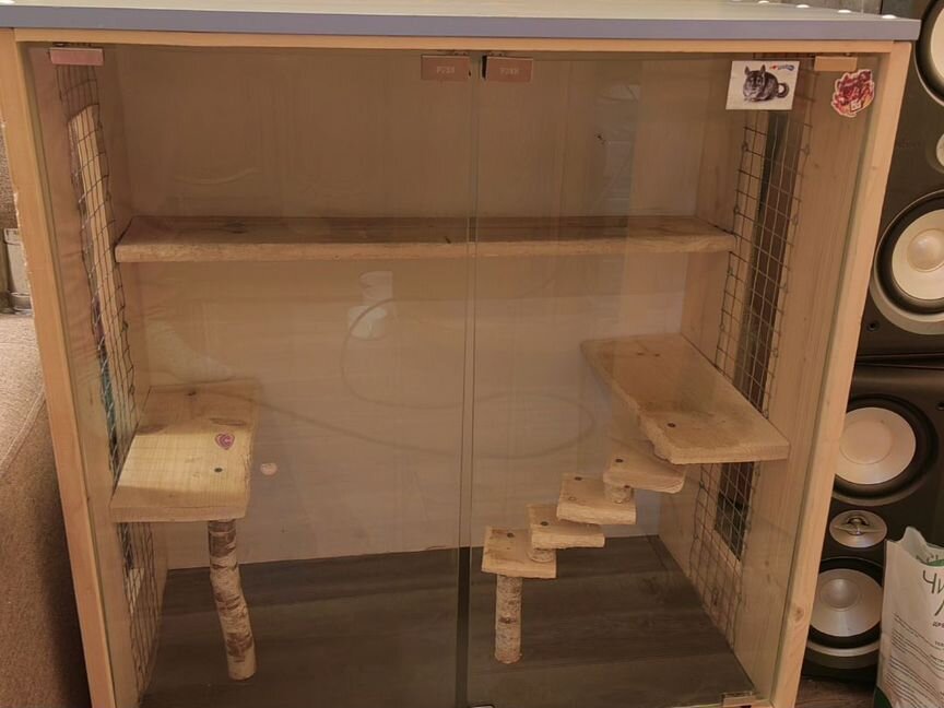 Витрина для шиншилл бу