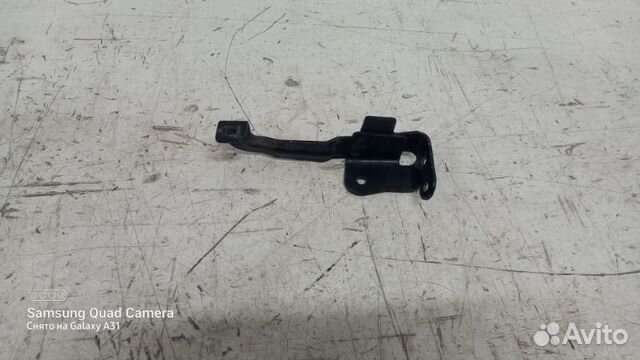 Кронштейн бачка расширительного Audi A6 7C cdnb купить в Москве VAG ...