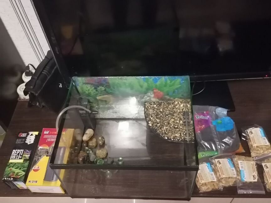 Продам аквариум для водной черепашки