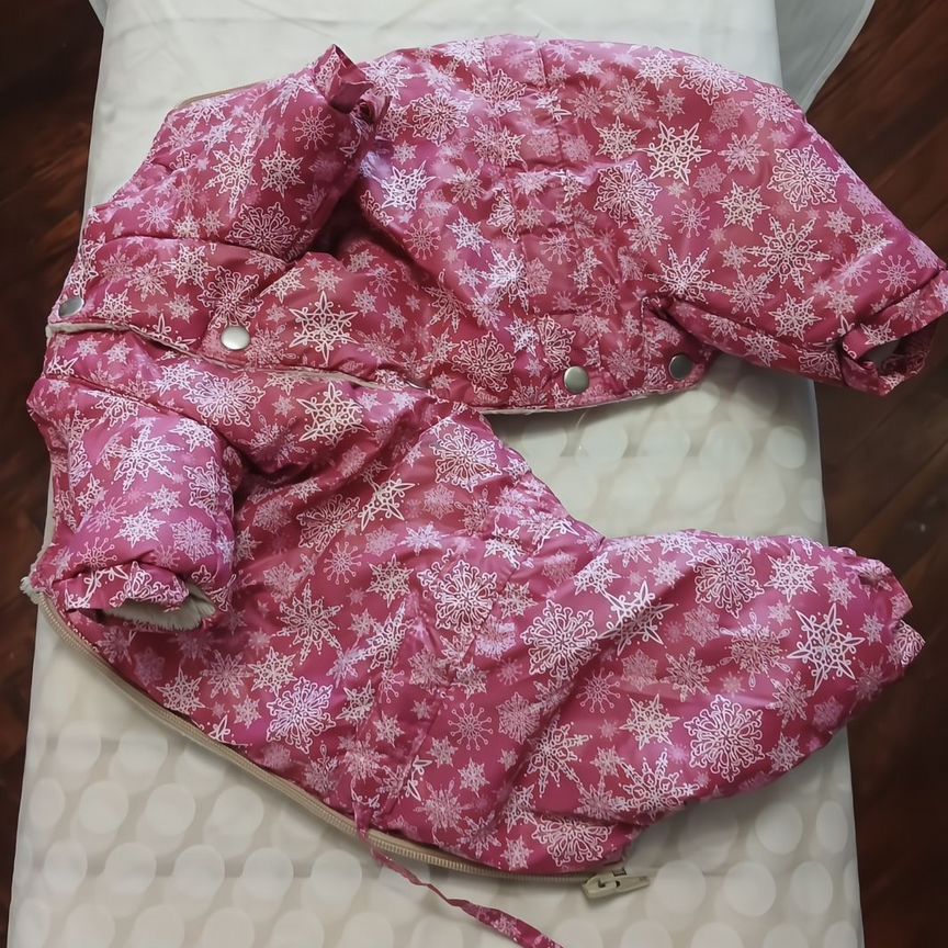 Зимняя куртка для собак мелких пород