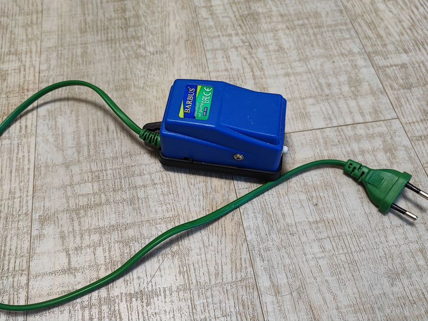 Аквариумная помпа barbus б/у