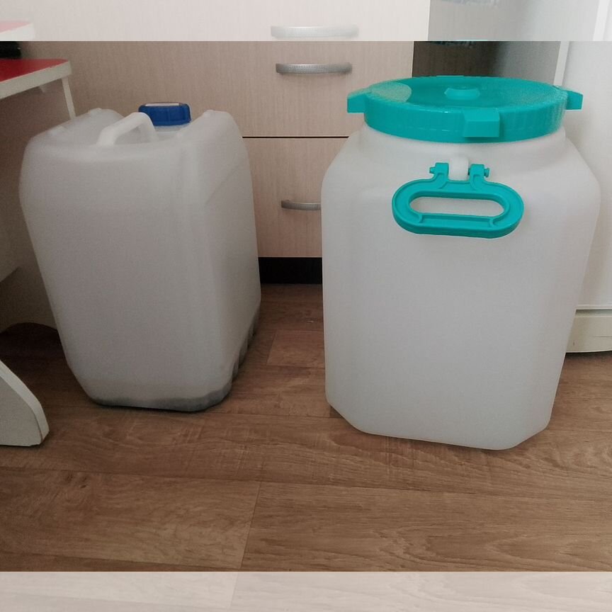 Аквариум с тумбой