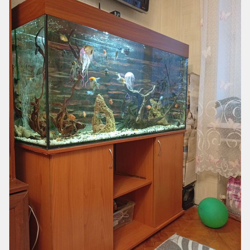 Аквариум с тумбой 300 литров