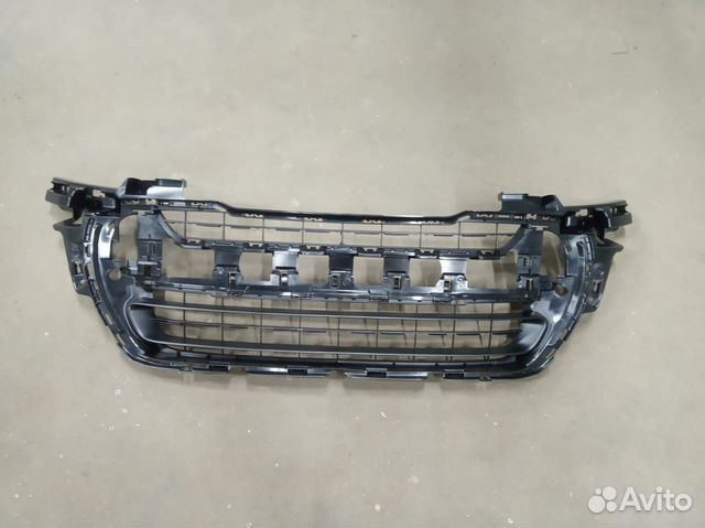 Решетка переднего бампера Пежо 308 7422.AP купить в Москве Peugeot ...