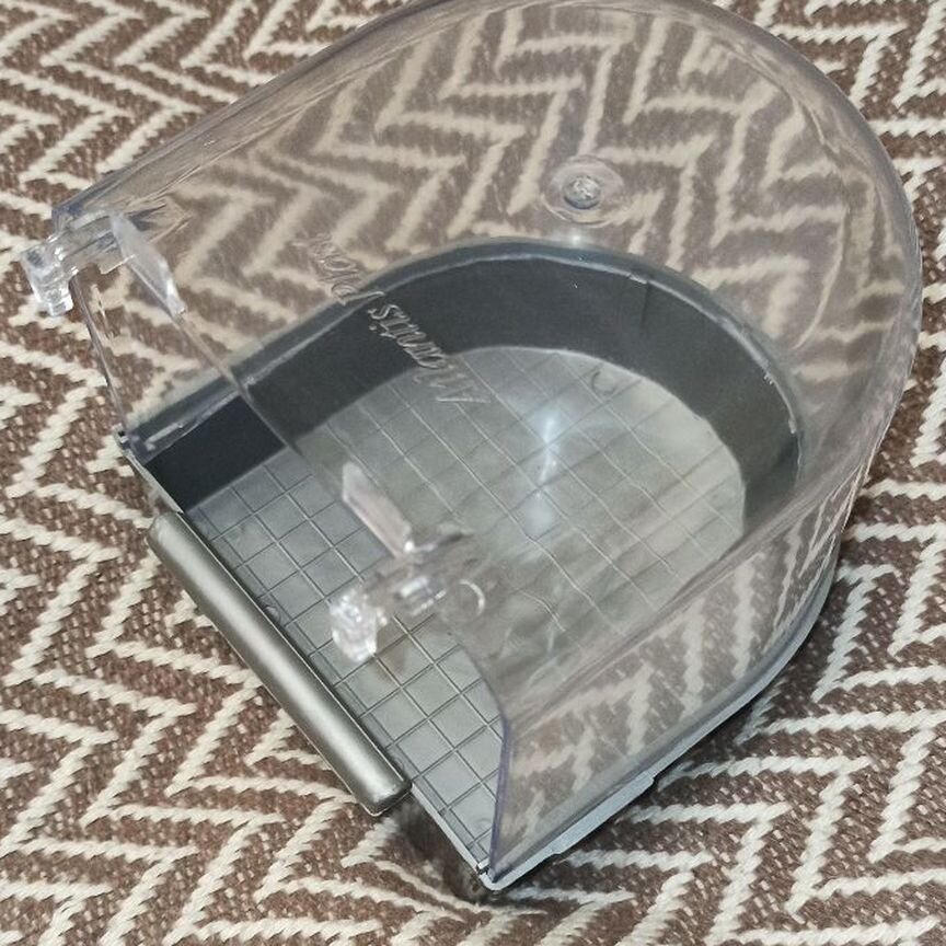 Купалка для птиц и грызунов новая