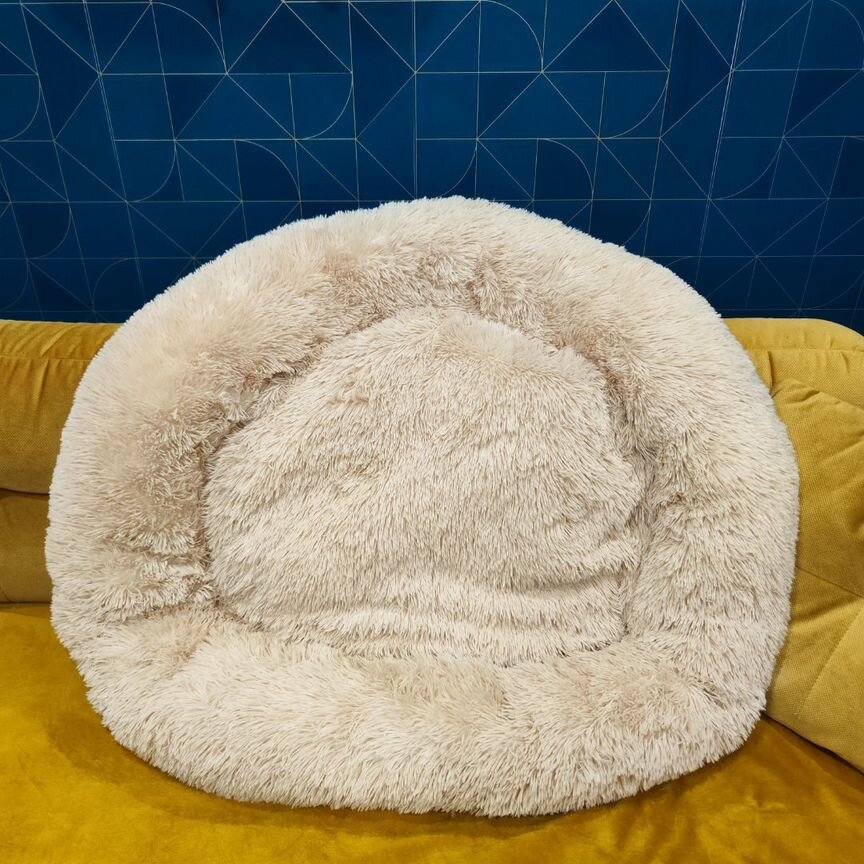 Лежанка Pet's dream для крупных собак 100х100х22см