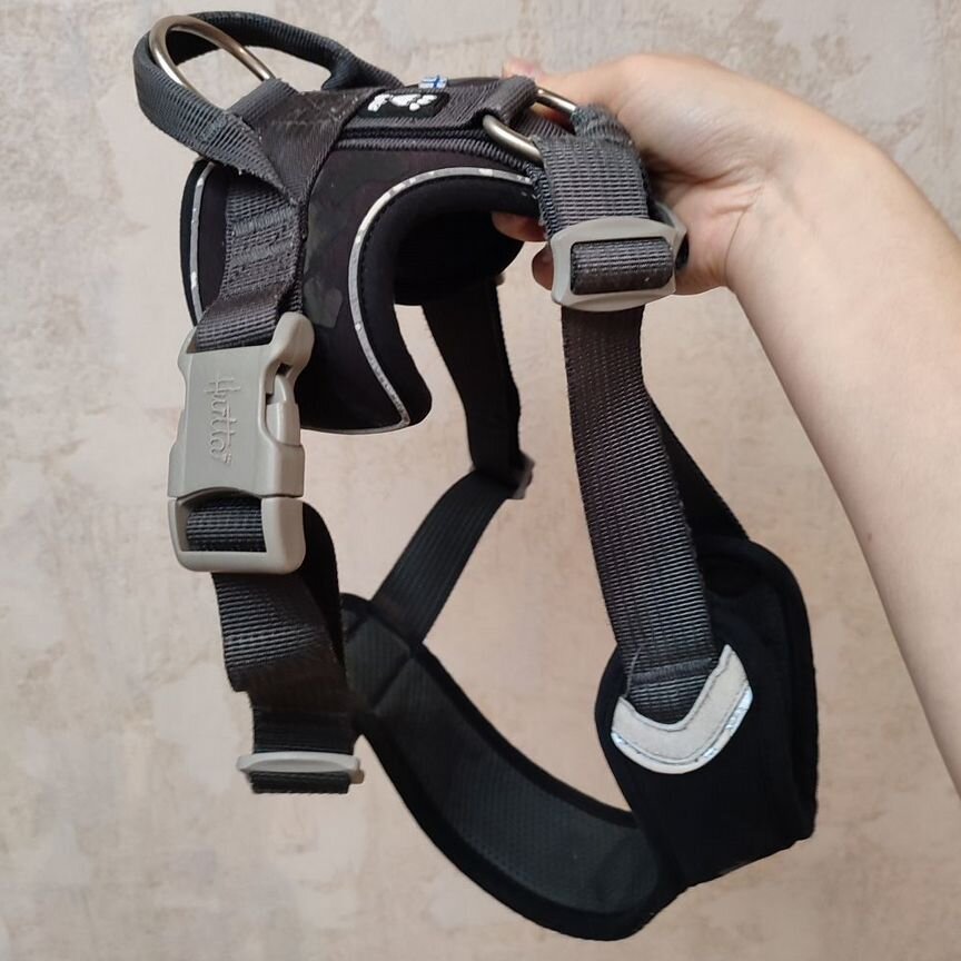 Продам шлейку Hurtta