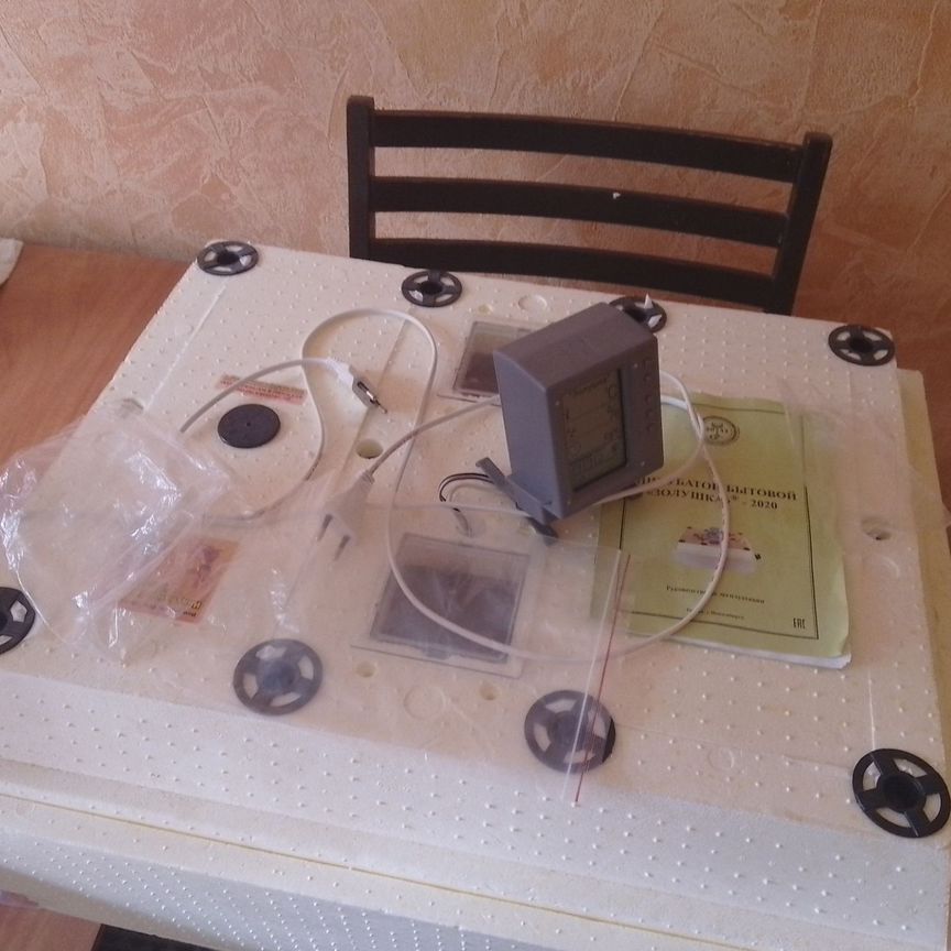 Инкубатор для яиц автоматический бу
