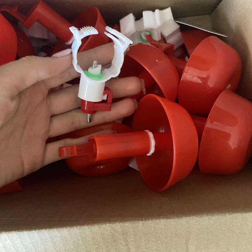 Кормушка для цыплят