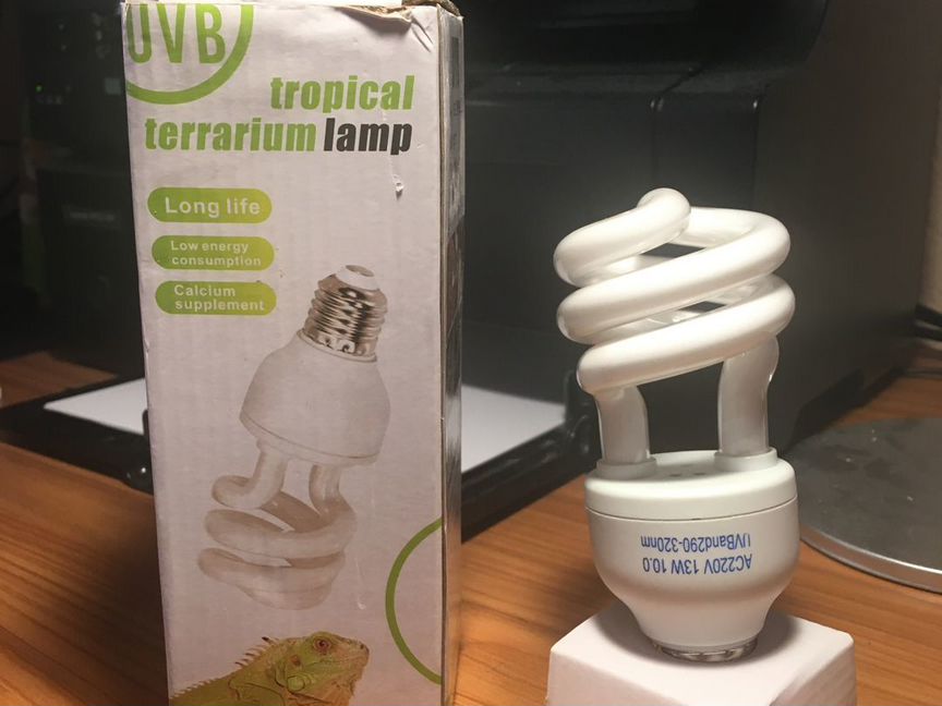 Ультрафиолетовая лампа для террариума