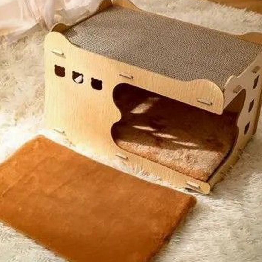 Домик для кошки с когтеточкой новый