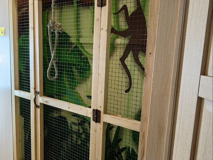 Клетка вольер для птиц, обезьян, белки