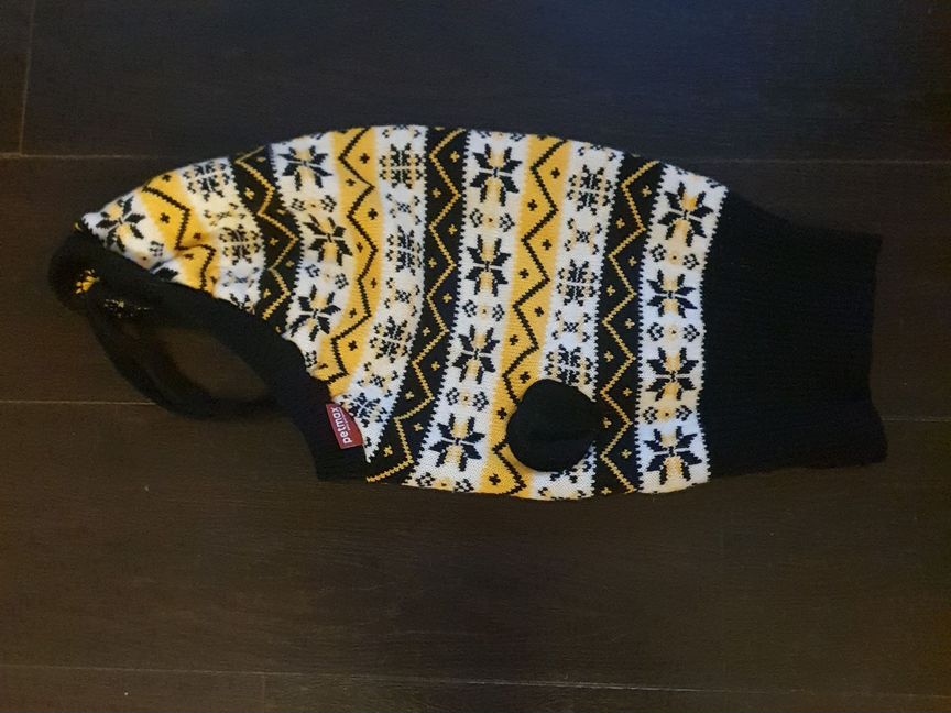 Свитер для собаки средних пород с узорами