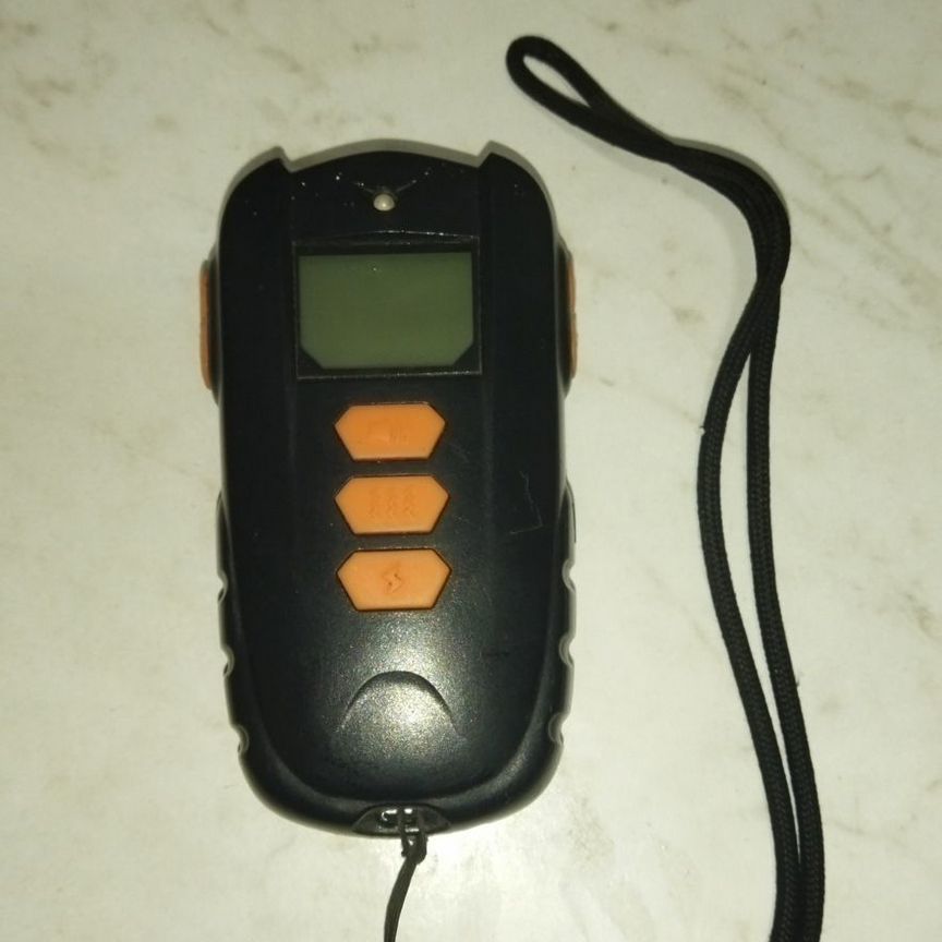 Пульт от ошейника-дрессироащика собак