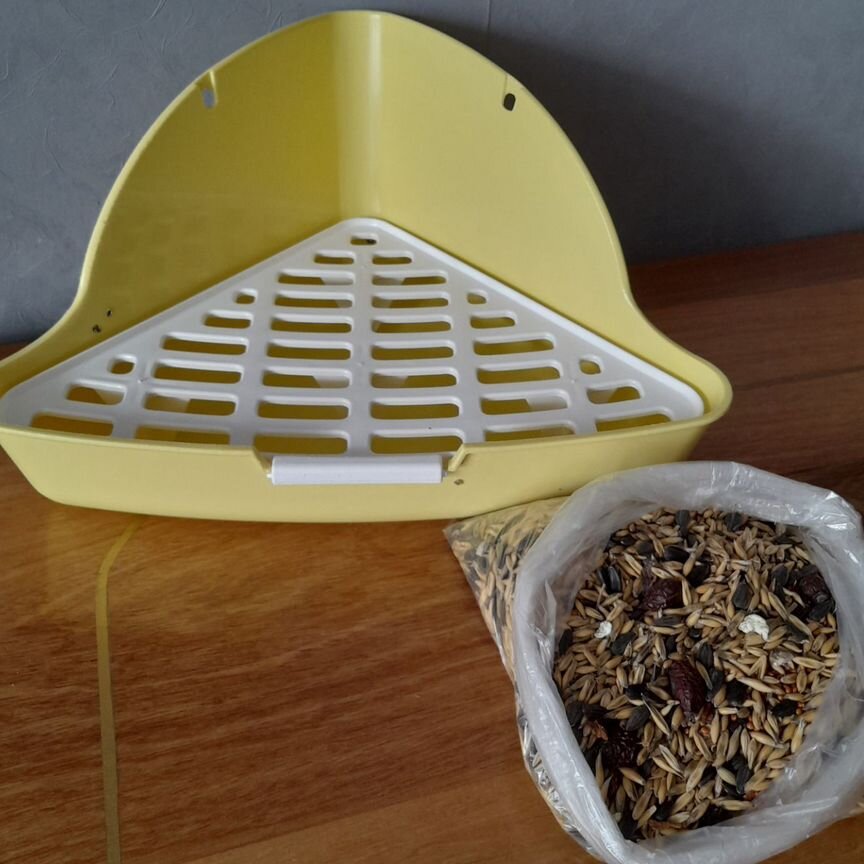 Угловой туалет для животных