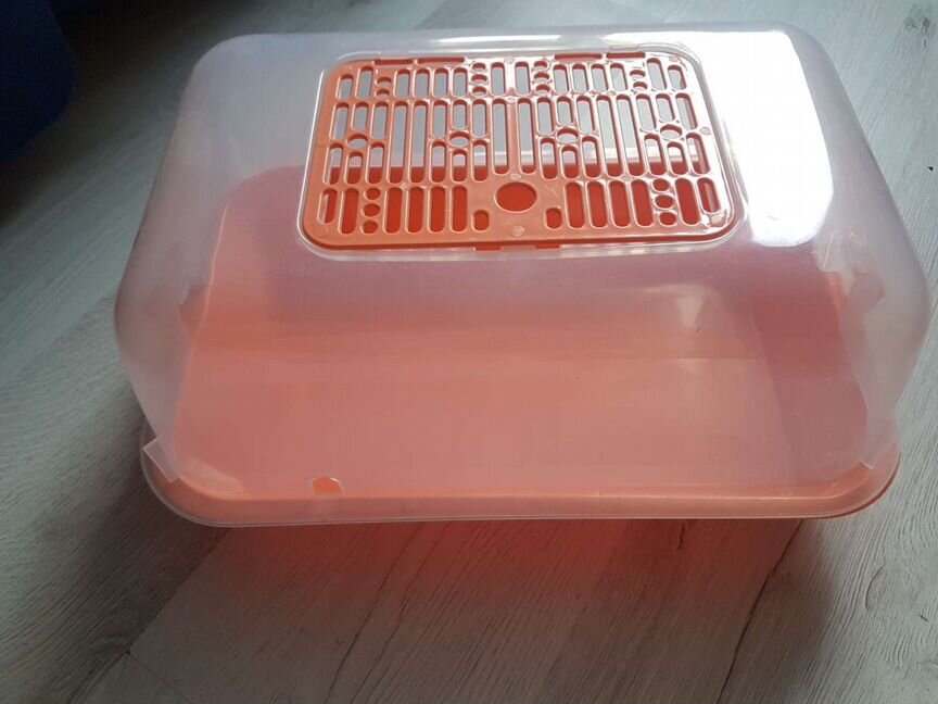 Террариум средний полупрозрачный с дверкой