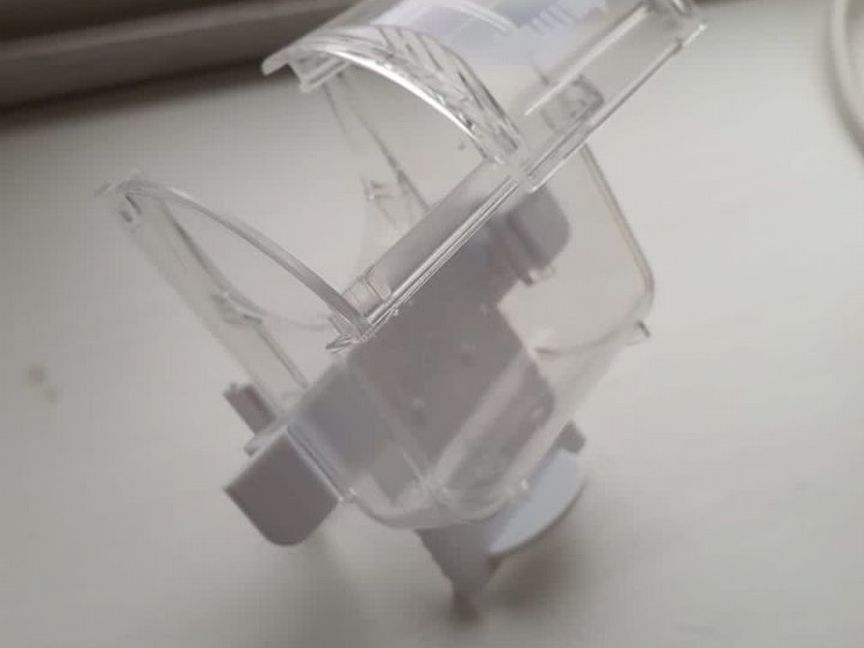 Кормушка в клетку доя птиц