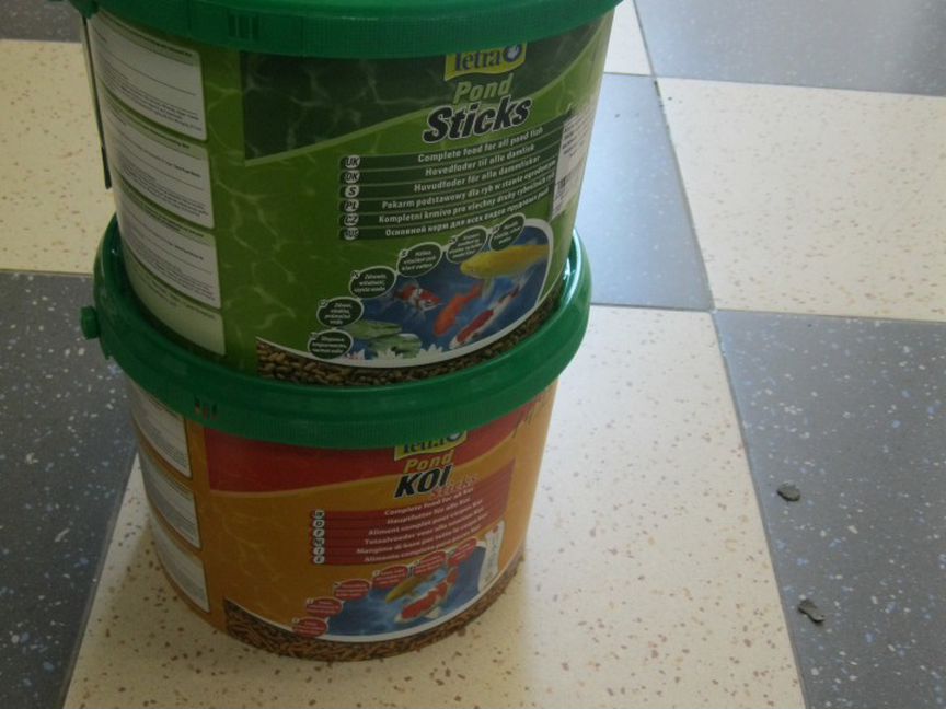 Корм для прудовых рыб