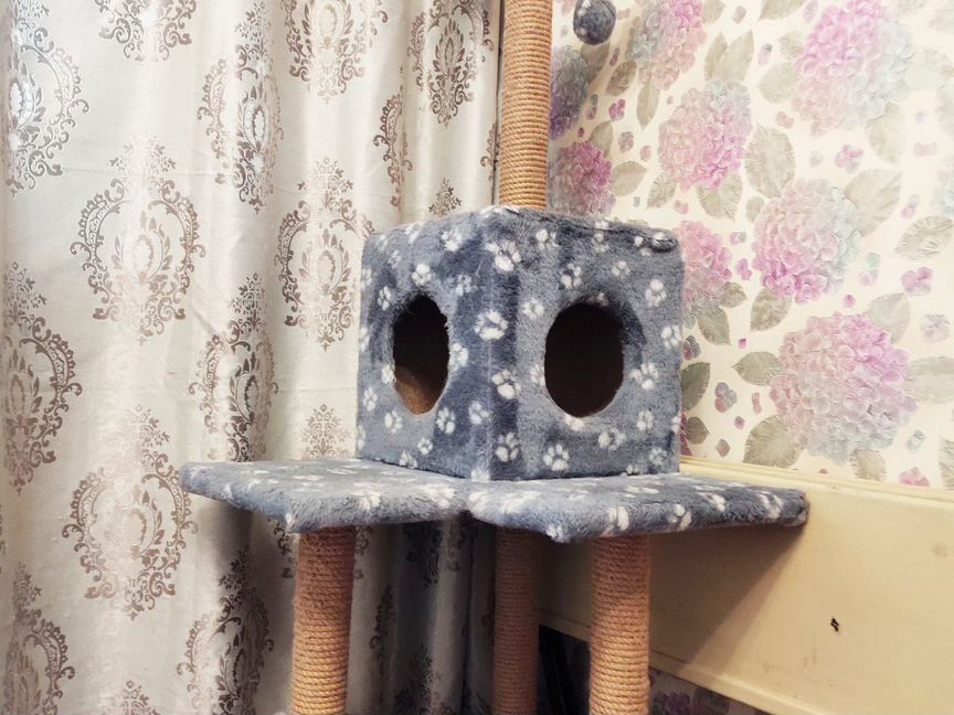 Домик когтеточка игровой центр