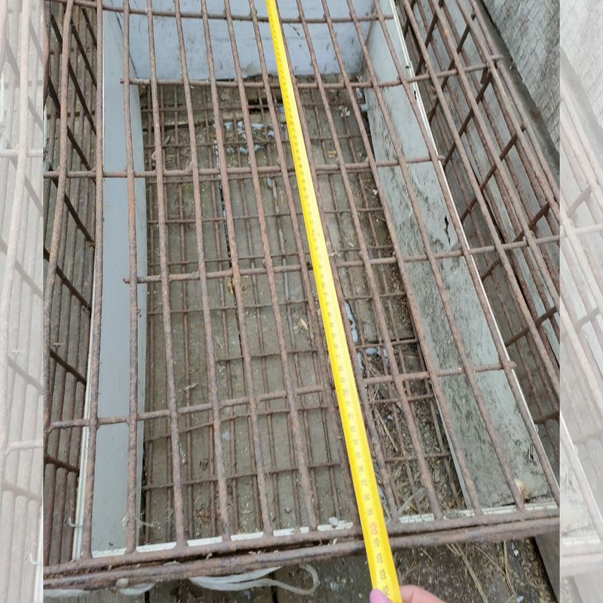 Клетка металлическая