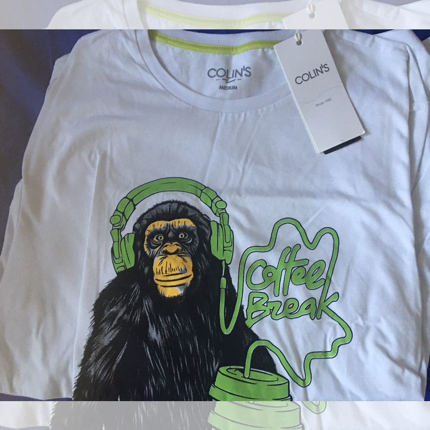 Новые футболки Colins