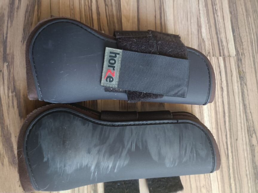 Ногавки для лошади передние