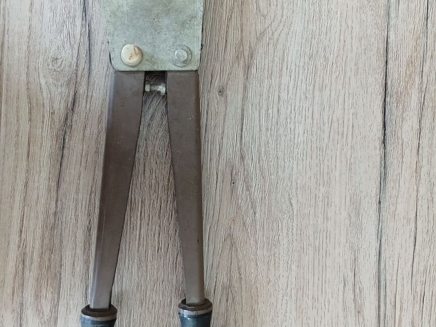 Клещи(щипцы) для крс и лошадей