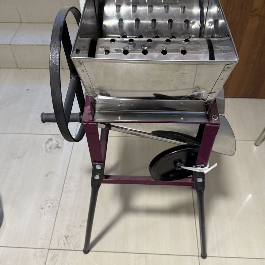 Корнерезка(Корморезка "коза-нова" нержавейка