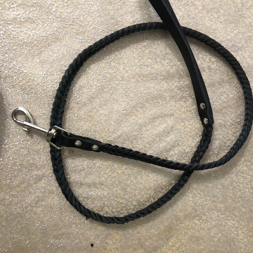 Поводок кожаный