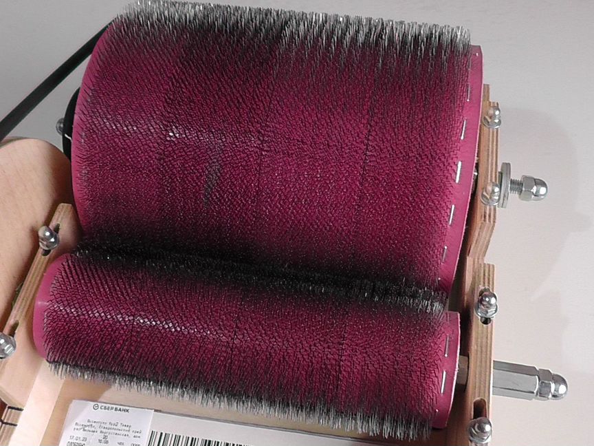 Барабанный кардер для вычёсывания шерсти