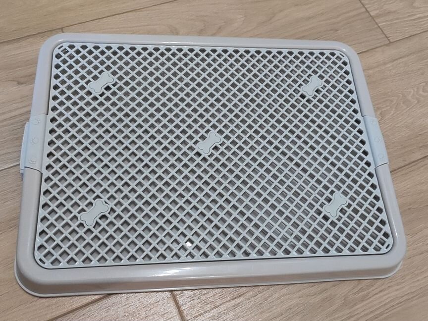 Лоток для собак под пеленку