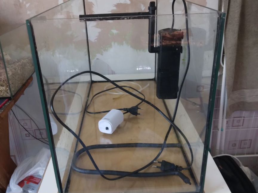 Аквариум 60л с комплектующими