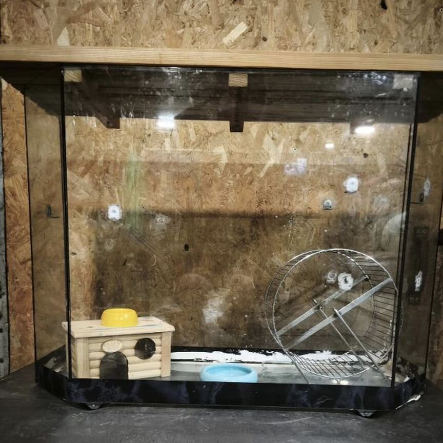 Клетка, аквариум для вашего питомца