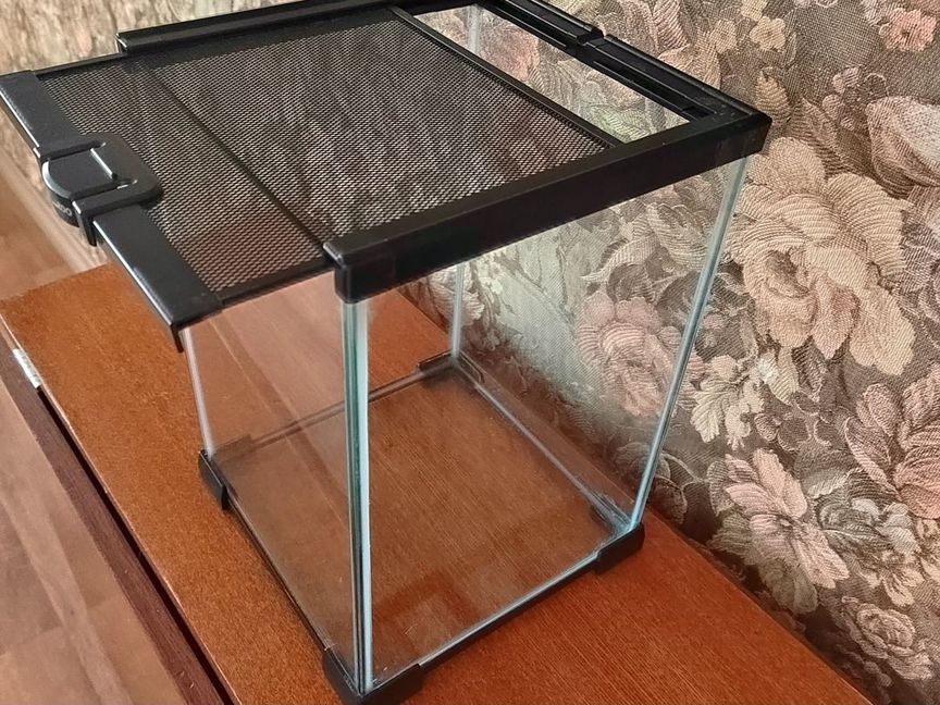 Террариум для рептилий бу